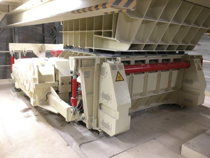 Kalkstein mit 150 MPa - Crush + Size Technology GmbH & Co. KG